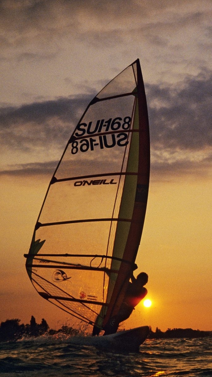 Download Windsurfing Sports Phone Wallpaper